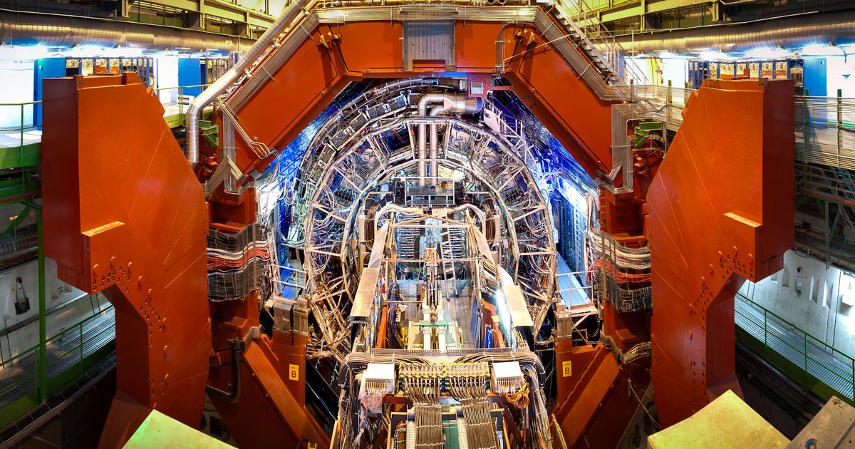 At the Core of CERN - Helmholtz - Association of German Research Centres