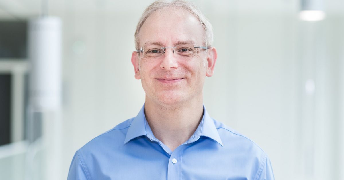 The philosopher at the computer - Helmholtz - Association of German ...